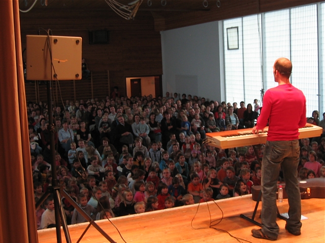 Andrew Bond in Gächlingen, Kirchgemeinde Gächlingen